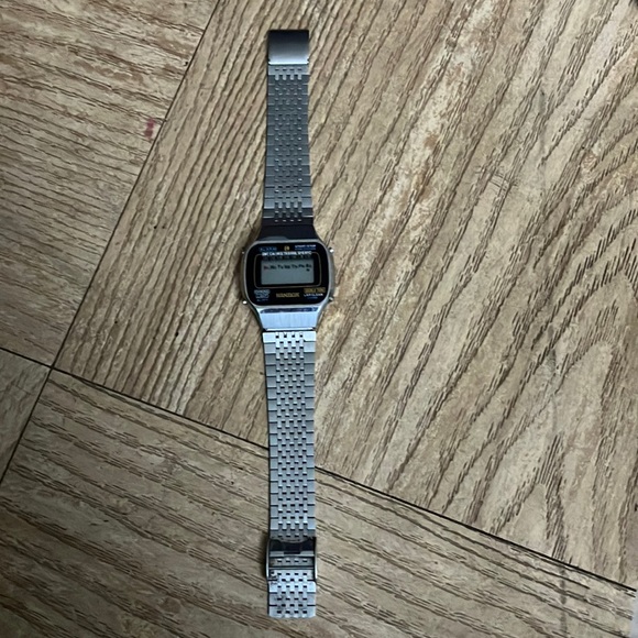 Handok | Accessories | Vintage Handok Stainless Steel World Timeday ...